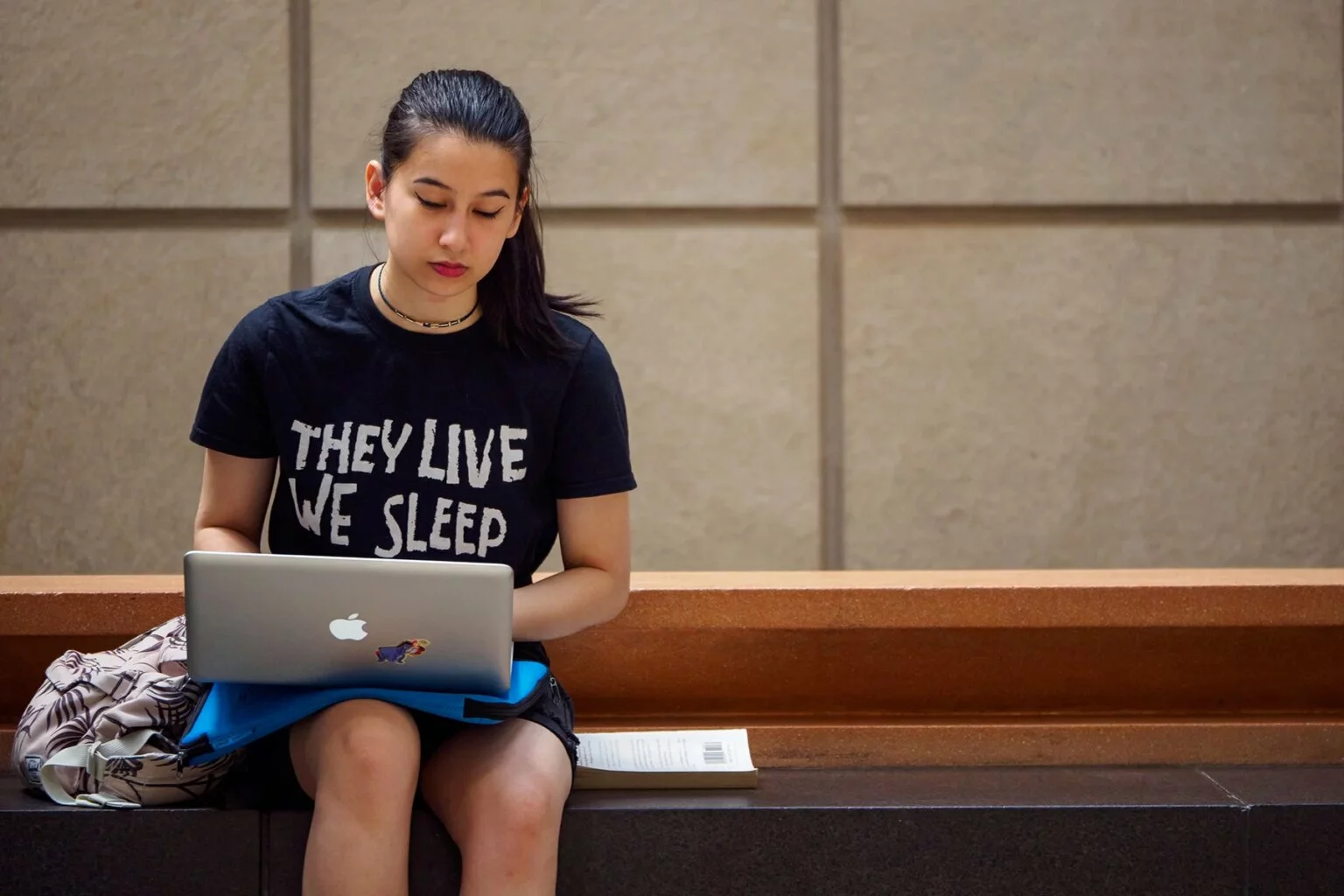 Guide to finding jobs in France | Expatica